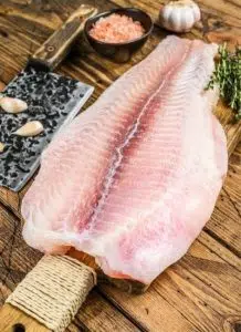 Does Catfish Have Bones in It - Filleting a Catfish (FAQ)