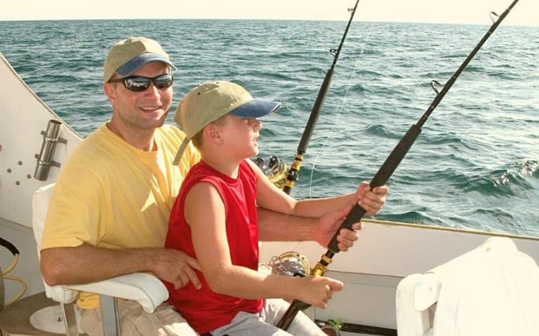 Tuna Fishing Texas - Ultimate Guide (Best Charter Spots & More)